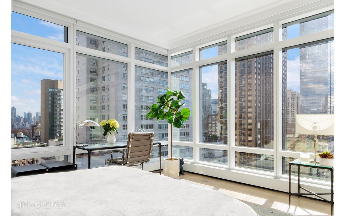 Condo New York In New York, New York, United States For Sale (15061889)