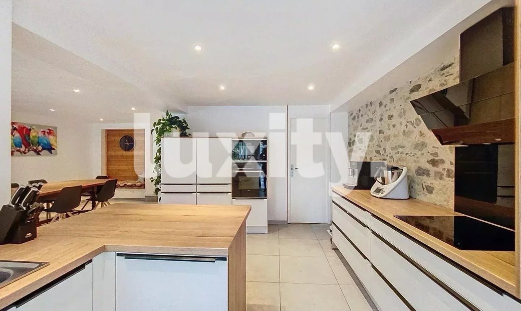 In France Beautiful Terraced House In The In Lancy, Genève, Switzerland ...