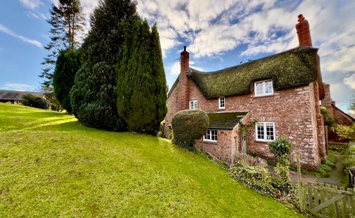Maisons de luxe à vendre à Collines Quantock, Angleterre, Royaume-Uni | JamesEdition