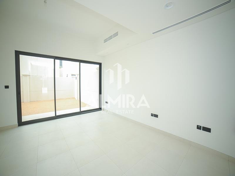 Single Row | Type C Layout | Well In Abu Dhabi, Abu Dhabi, United Arab ...