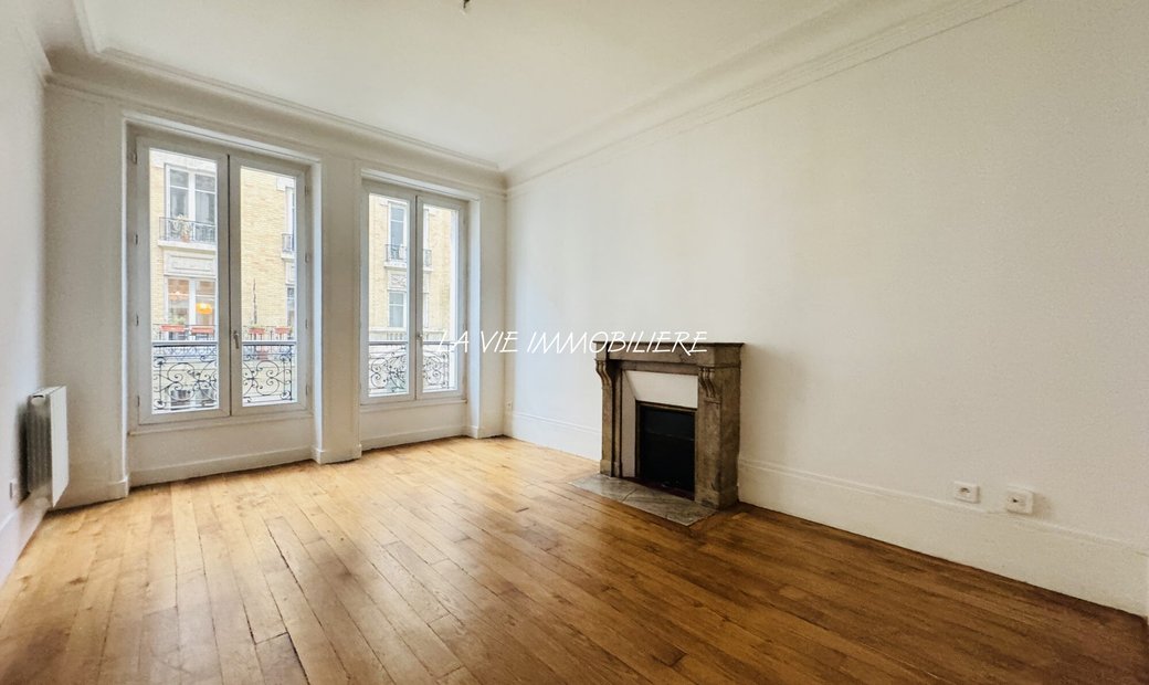 Paris Apartment In Paris, île De France, France For Sale (15045280)