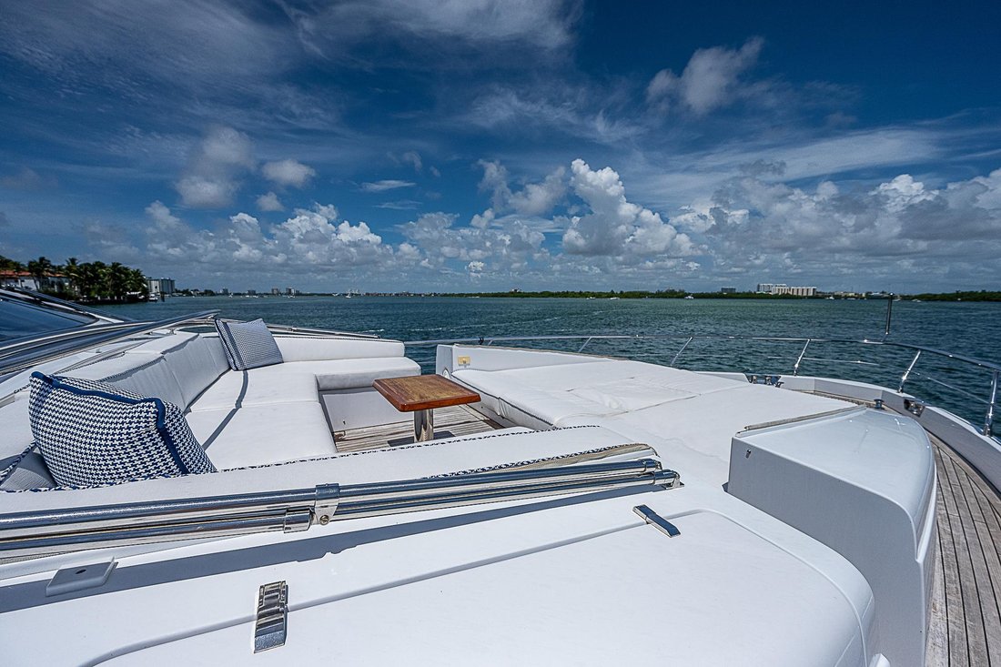 Azimut 82 In United States For Sale (15059249)