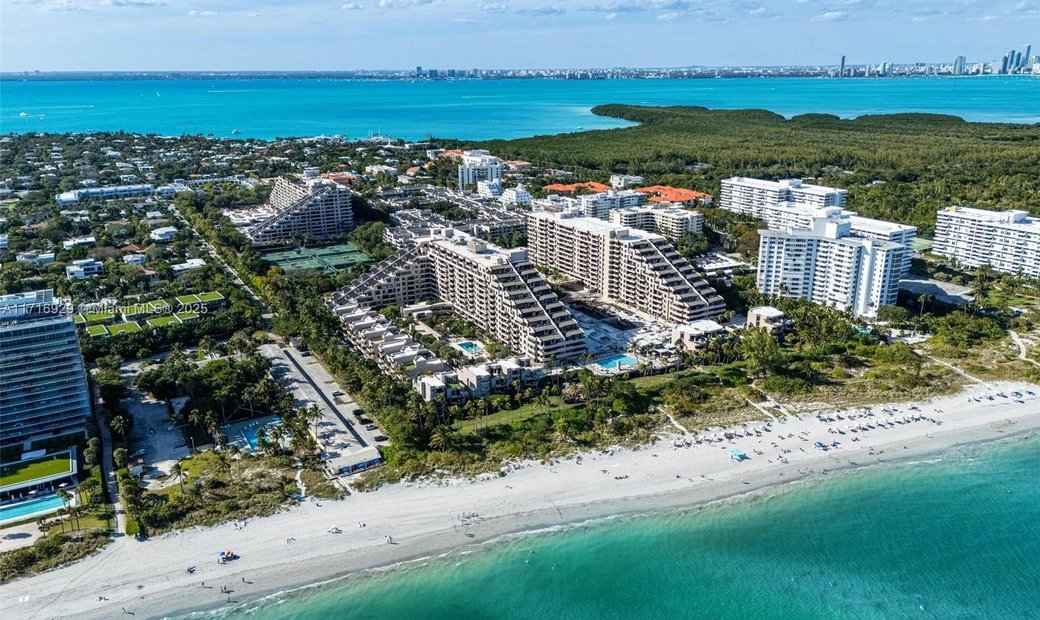 Condo Key Biscayne In Key Biscayne, Florida, United States For Sale ...