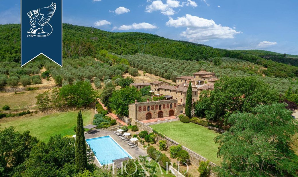 Small Medieval Hamlet In The Heart Of Chianti In Cennina, Tuscany ...
