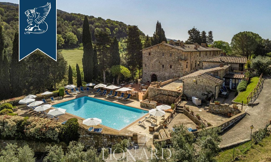 Charming Medieval Hamlet On Siena's Hills In Tuscany, Italy For Sale ...