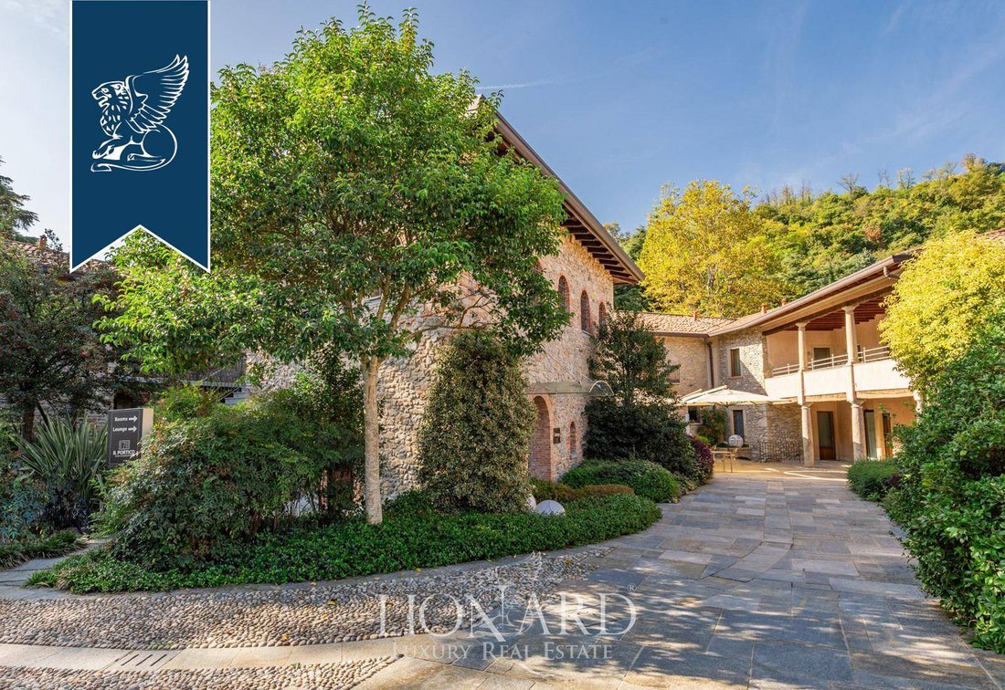 Exclusive 18th Century Modern Estate Near Lecco In Calco, Lombardy ...