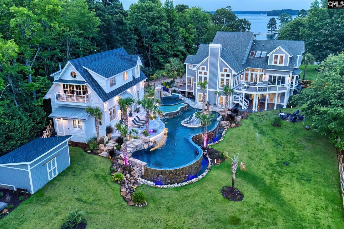 6 Bedrooms Single Family Detached In Chapin, South Carolina, United ...