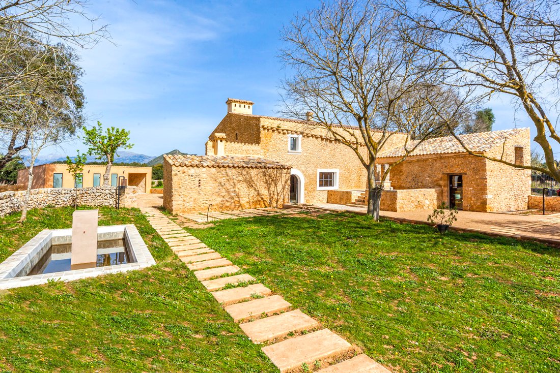 Inca Villa In Inca, Balearic Islands, Spain For Sale (15070274)