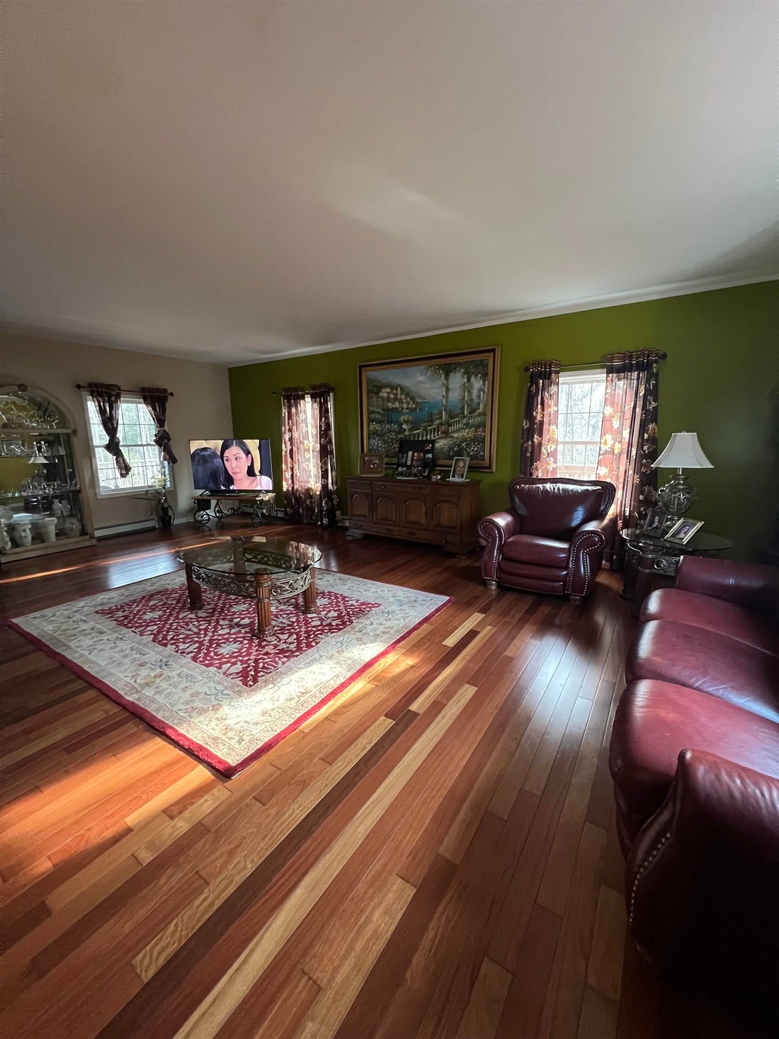 5 Bedrooms Single Family Detached In 08210, New Jersey, United States ...
