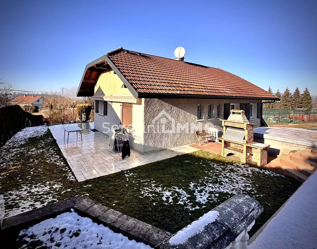 Annecy House In Annecy, Auvergne Rhône Alpes, France For Sale (15073682)