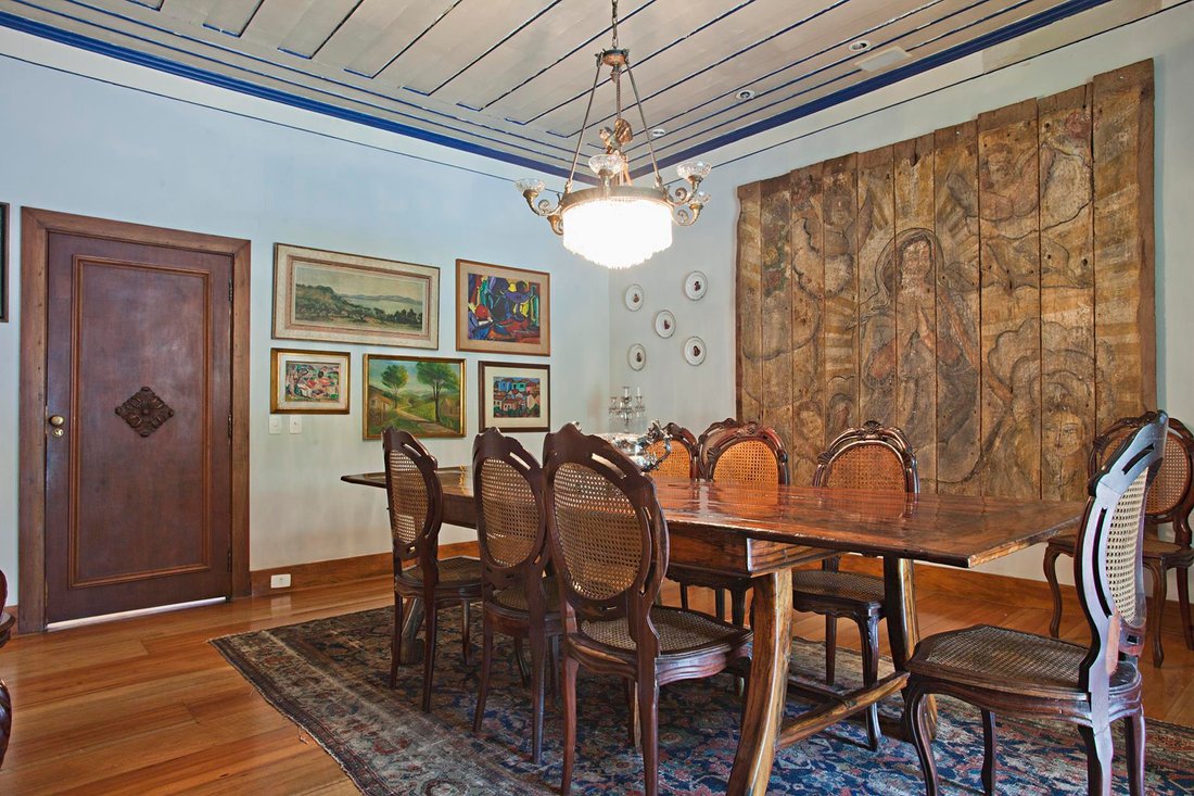 Increíble Casa De Estilo Colonial De En São Paulo, Estado De São Paulo ...