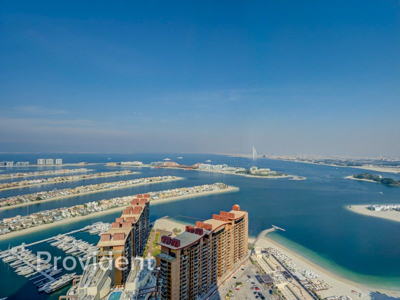 Prime Location | Expansive Living Space | In Dubai, United Arab ...