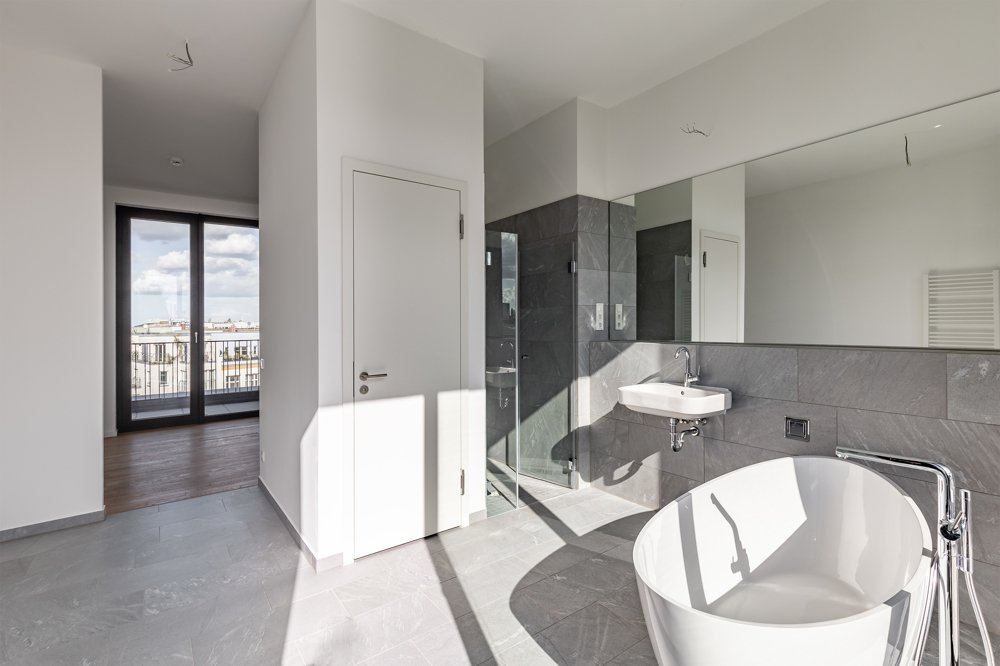 Sky High Luxury: 3.5 Room Penthouse With Panoramic In Berlin, Berlin, Germany For Sale (15084434)