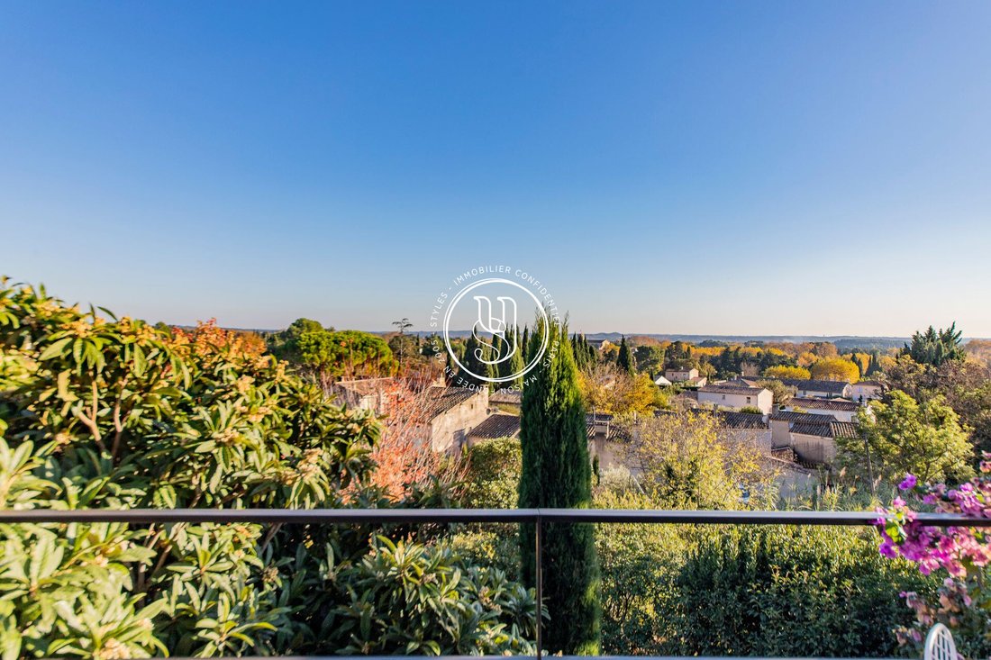 Centro A In Maussane Les Alpilles, Provenza Alpi Costa Azzurra, Francia ...