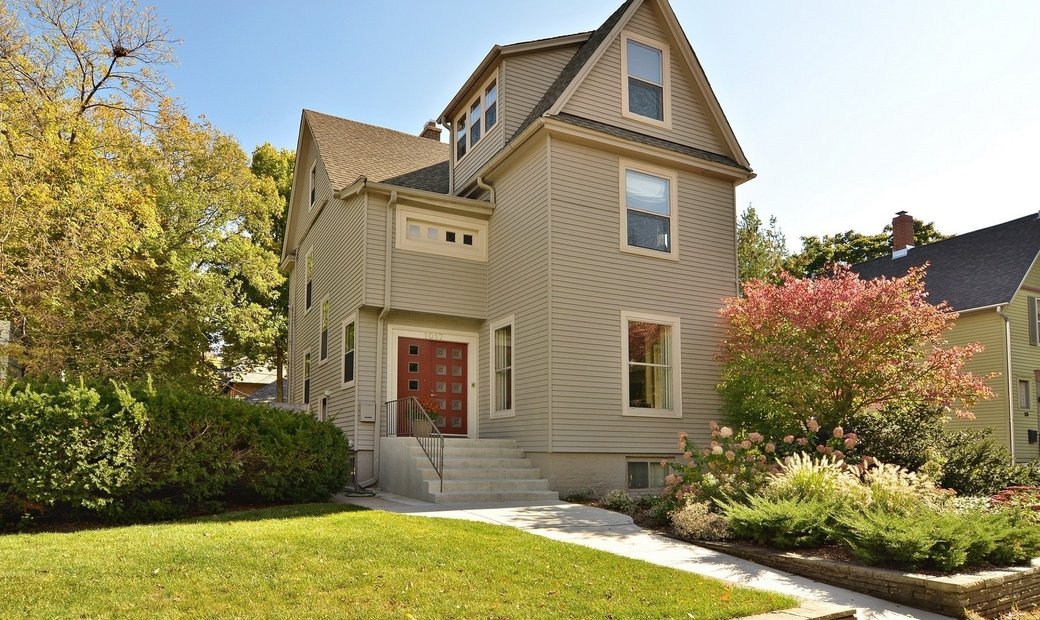 1017 Ridge Court In Evanston, Illinois, United States For Sale (15088935)