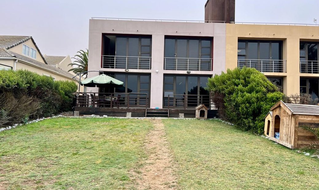 For Sale 4 Bedroom Beachfront Double In Walvis Bay, Erongo Region ...