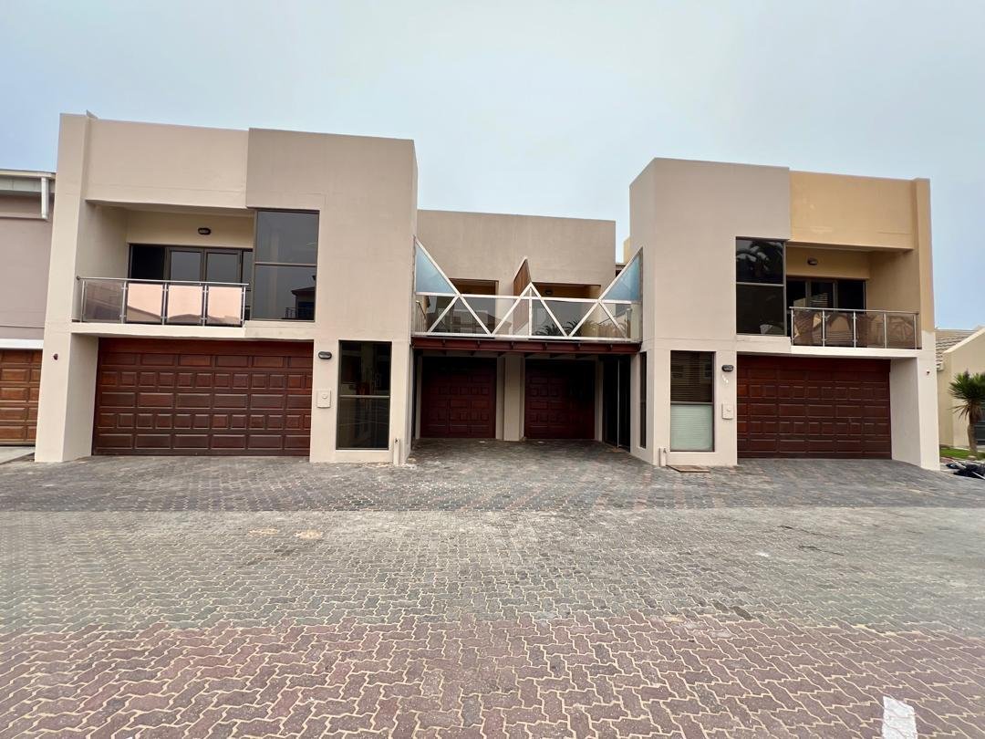 For Sale 4 Bedroom, 3 Storey House In In Walvis Bay, Erongo Region ...