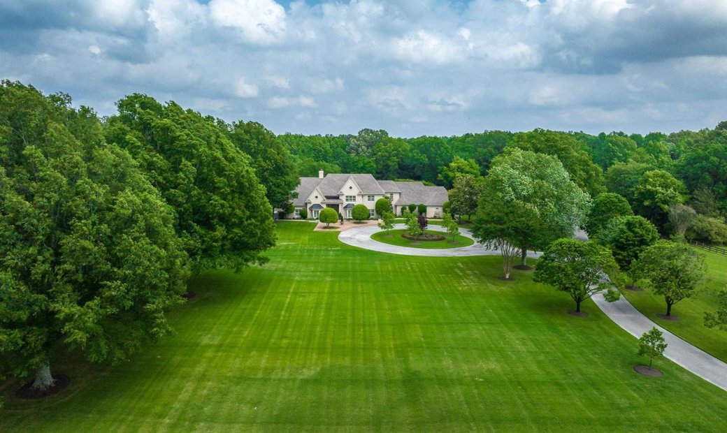 Gated 10 Acre Estate With Main Home In Collierville, Tennessee, United ...