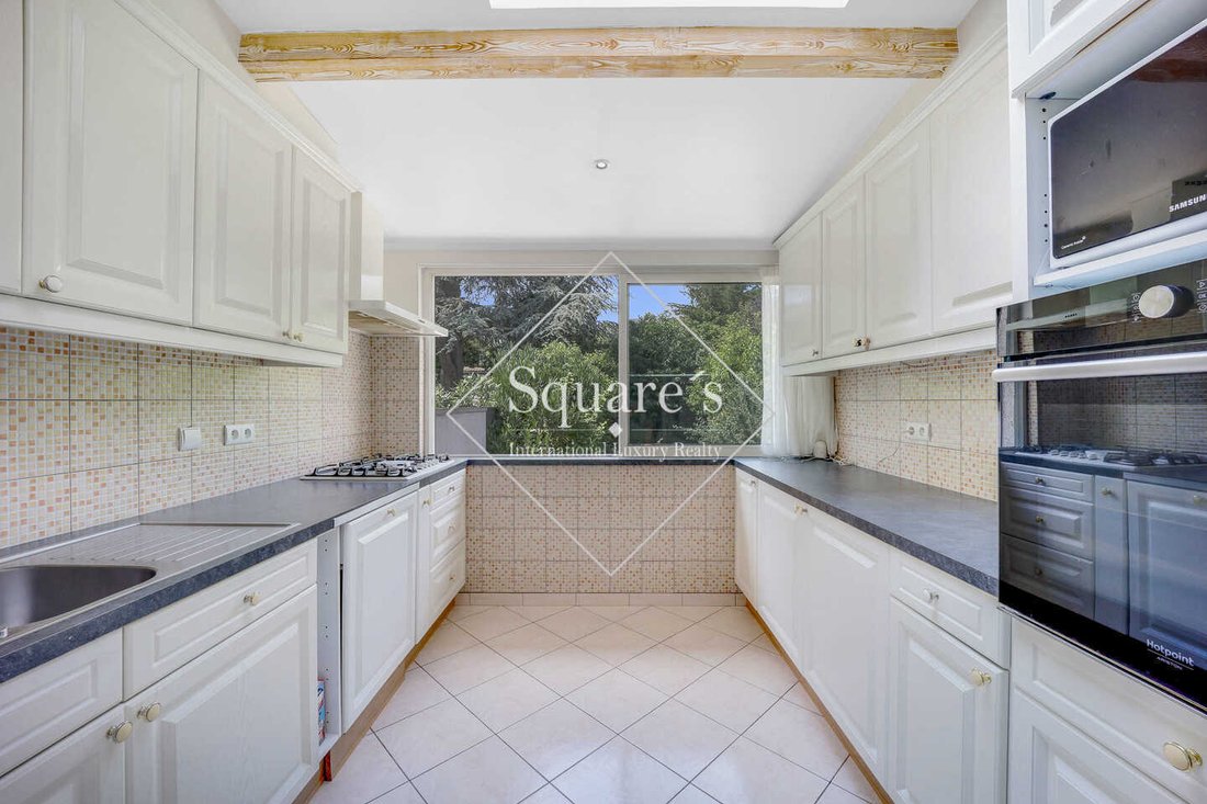 Maison In Garches, île De France, France For Sale (15095724)