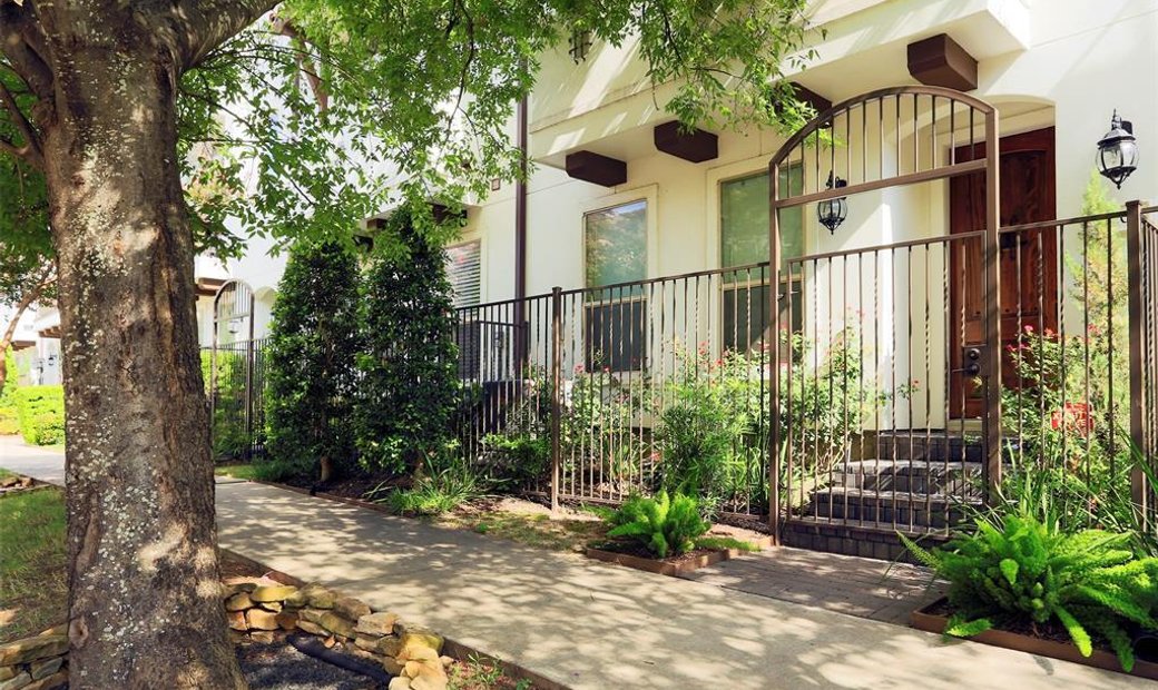 Townhouse Houston In Houston, Texas, United States For Rent (15094913)