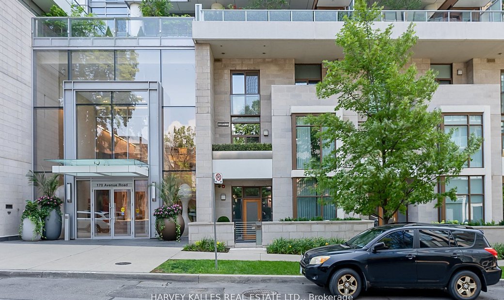 Spacious And Sophisticated Townhome In Toronto, Ontario, Canada For ...