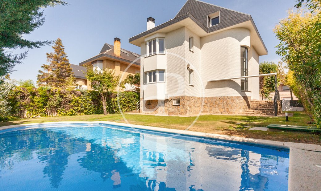 Pozuelo Villa In Pozuelo De Alarcón, Community Of Madrid, Spain For ...