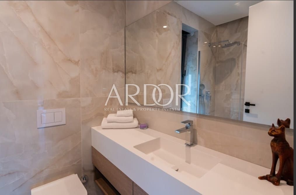 Apartment Opatija Centar, In Opatija, Primorje Gorski Kotar County ...