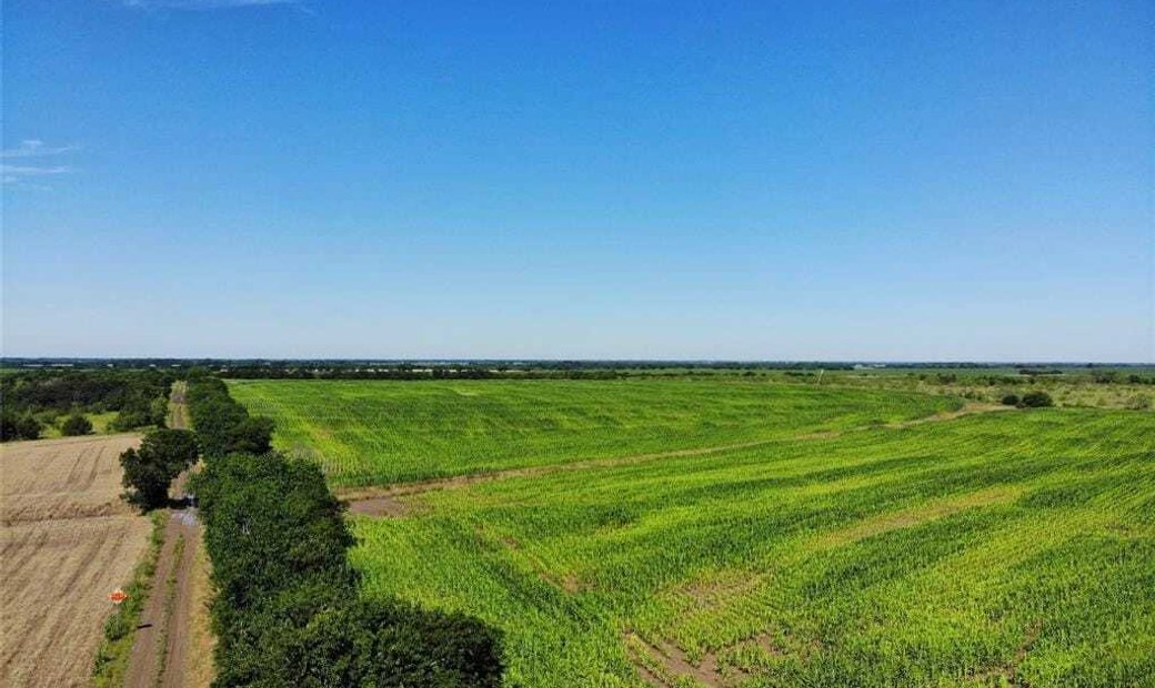 Expansive And Versatile Property In Mertens, Texas, United States For ...