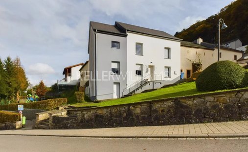 Luxury mountain view homes for sale in Hobscheid, Habscht, Capellen ...