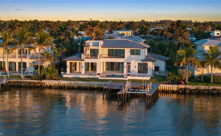 Udsi Naples Florida