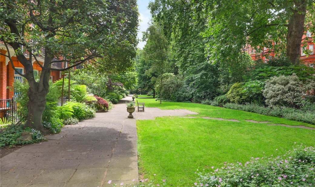 Beautiful Garden Flat In London, England, United Kingdom For Sale ...