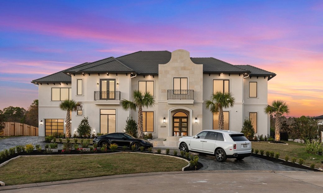 Stunning New Construction In An Exclusive Gated In Spring, Texas ...