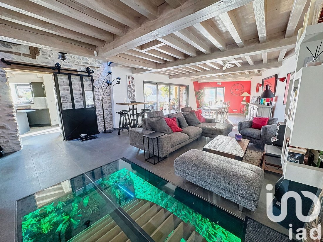 Vente Maison D'architecte 5 Pièces In Condrieu, Auvergne Rhône Alpes ...