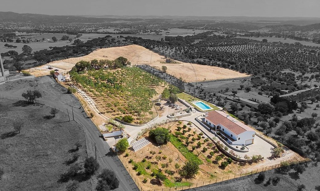 Quinta T5 De Luxo à Venda Em Redondo In Redondo, évora, Portugal For ...