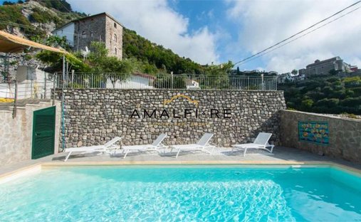 Luxury panoramic / scenic view apartments for sale in Pontone, Campania ...