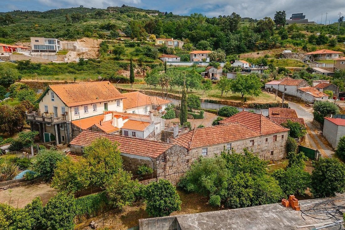 Magnificent Farm In Soalhães In The Seventeenth Century In Marco ...