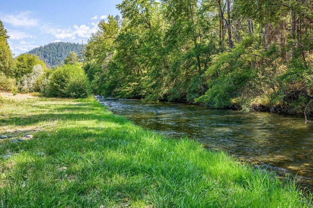 13587 Highway 238 Applegate, Or 97530 In Applegate, Oregon, United ...