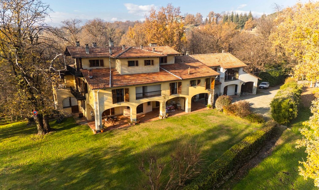 Villa Surrounded By Greenery In Roppolo, Italy For Sale (15118300)