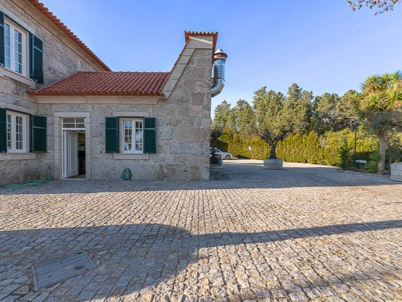 Farm / Hotel, Located In The Municipality In Vila Meã, Porto District ...