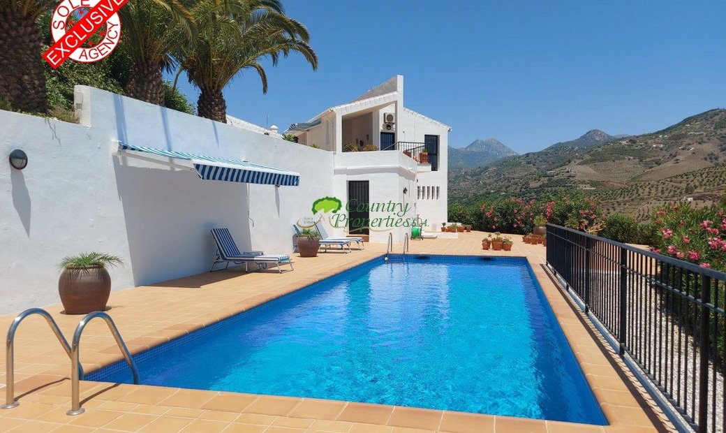 Torrox Country House Dans Torrox, Andalousie, Espagne à Vendre (15126394)