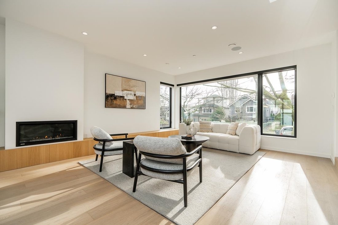 Modern Main Street Dream Home In Vancouver, British Columbia, Canada ...