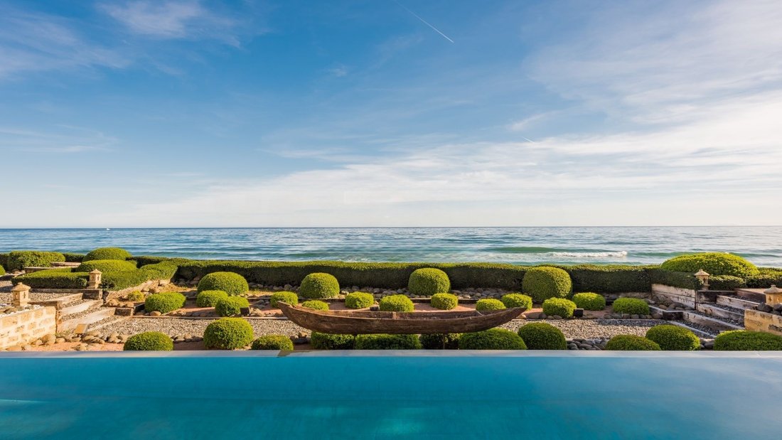 Unique Frontline Beach Mansion Residence In In Marbella, Andalusia ...