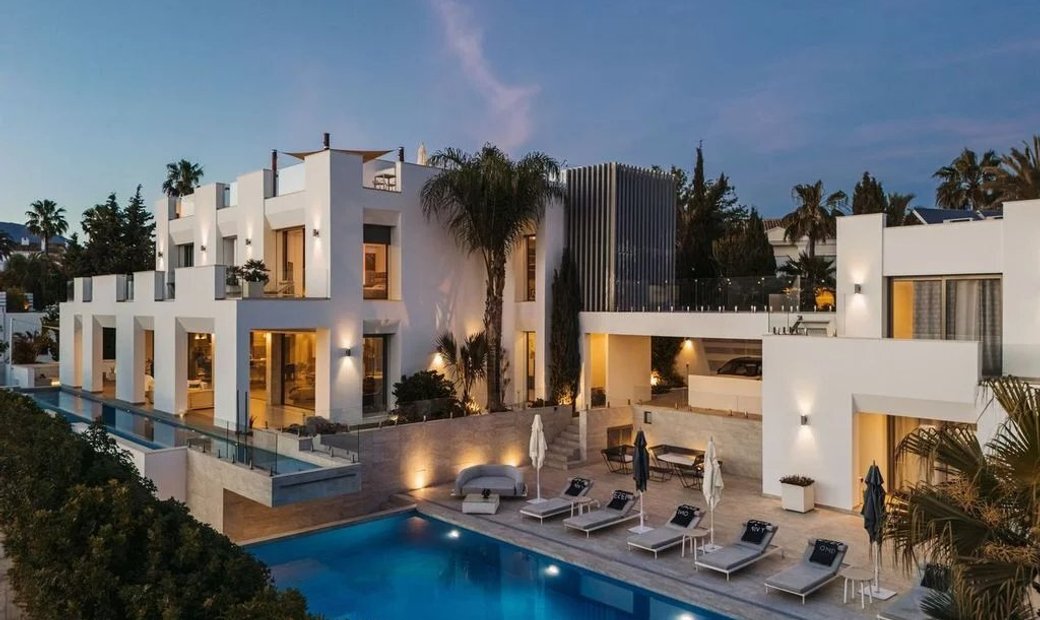 Grab This Exceptional Villa In La Pera, Marbella In Marbella, Andalusia ...