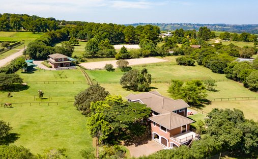 Luxury renovated country homes for sale in Summerveld, Outer West ...