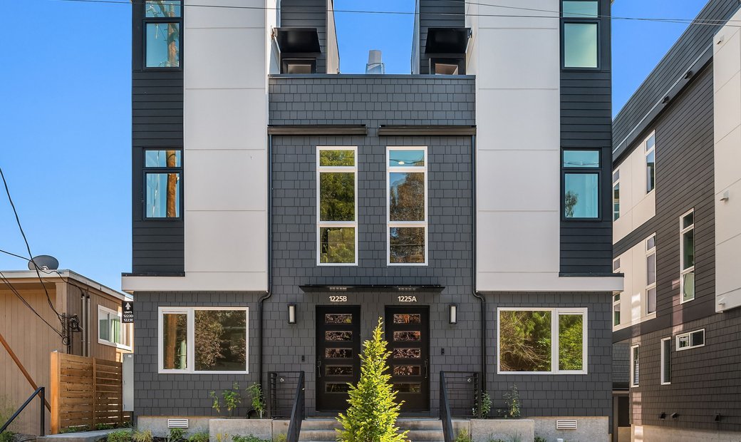 1221 B N 47th St, Seattle, Wa 98103 In Seattle, Washington, United ...