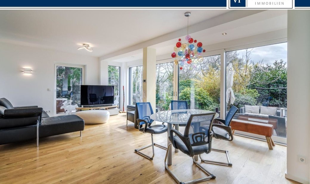 Beautifully Renovated Home In A Quiet In Königstein Im Taunus, Hessen ...