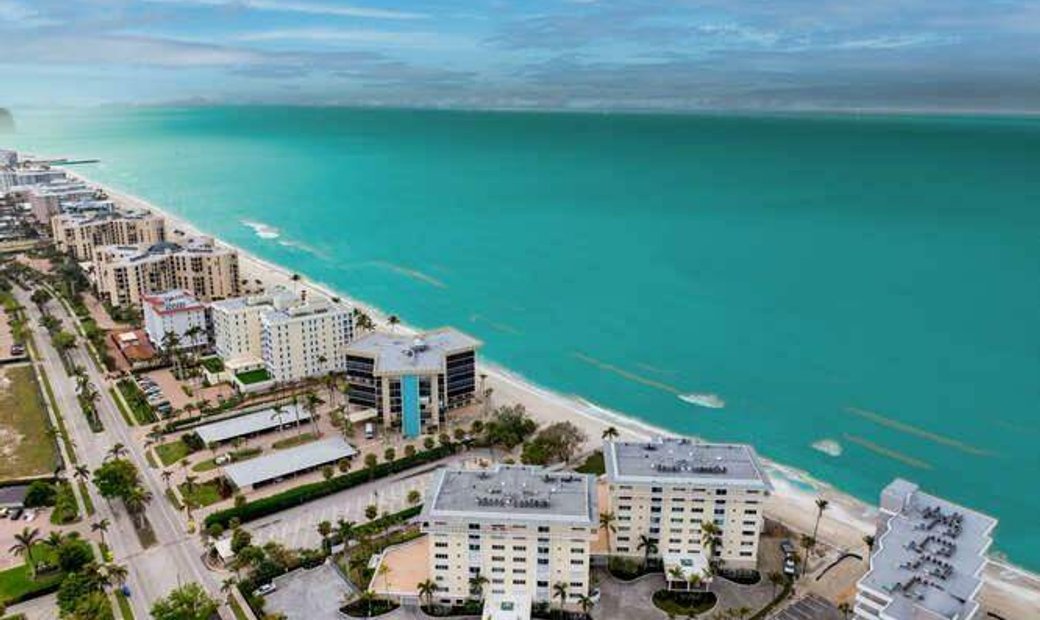 Recently Remastered Home With The Best Of In Naples, Florida, United ...