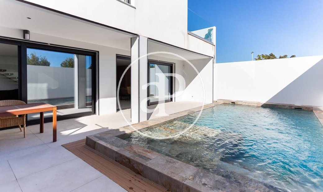 Picanya Villa In Picanya, Valencian Community, Spain For Sale (15158348)
