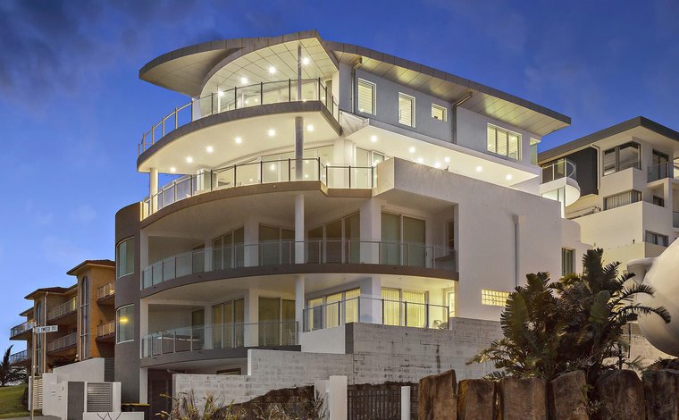 Beachfront Luxury Homes Australia