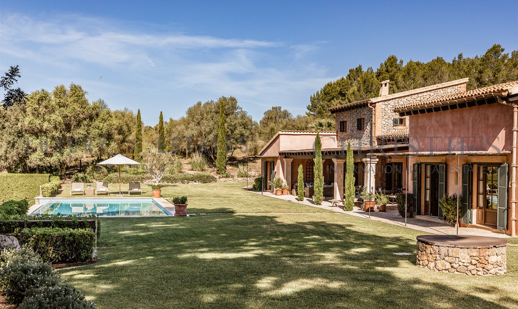 Traditional Country House With Horse Stables In Calvià, Balearic Islands, Spain For Sale (15165318)